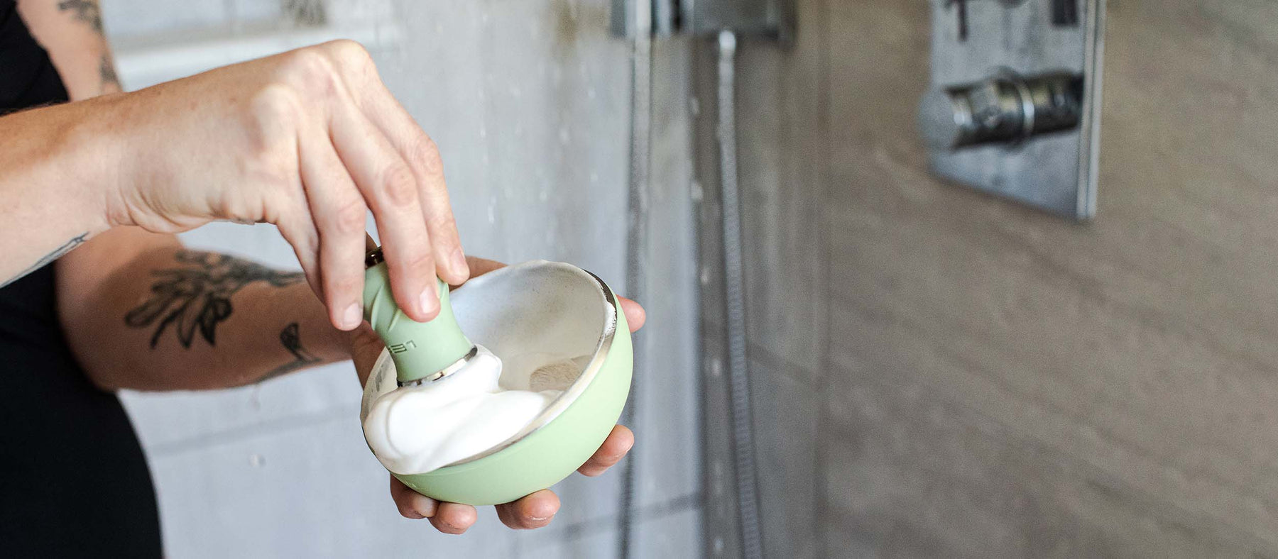 Leaf Shave Official | Plastic Free Shaving Made Easy