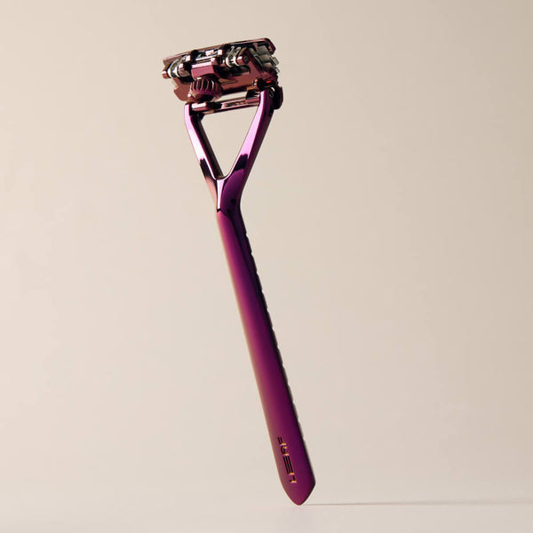 The Leaf Razor | Our Three-Blade Pivoting-Head Razor | Leaf Shave