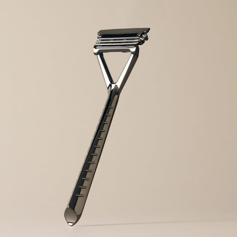 The Leaf Razor | Our Three-Blade Pivoting-Head Razor | Leaf Shave