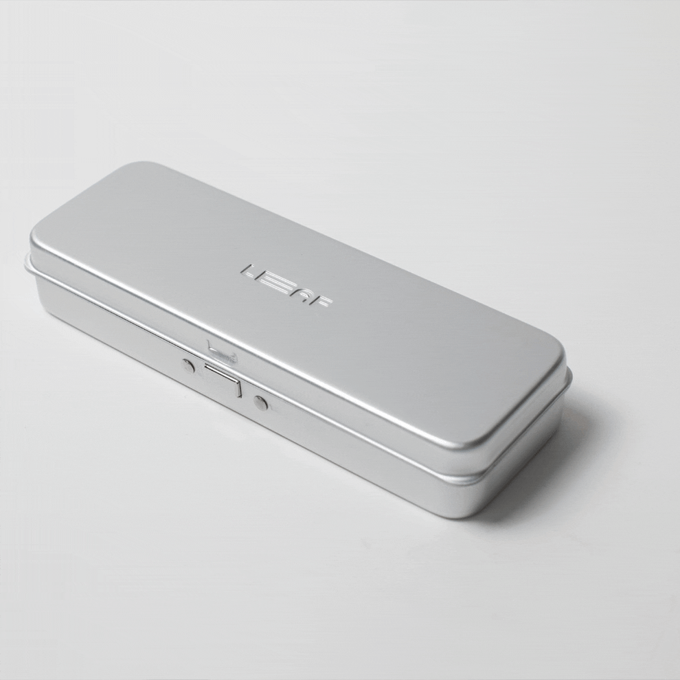 The Leaf Travel Case | Protect Your Leaf Razor While On-the-Go | Leaf Shave