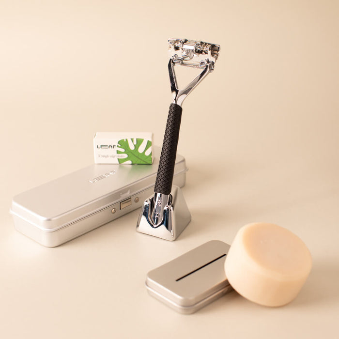 Leaf Super Bundle | Leaf Shave Safety Razor | Triple-Blade Pivot Head