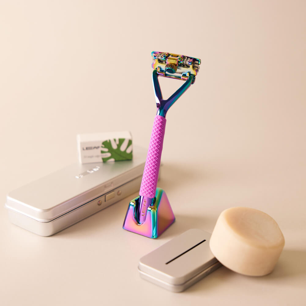 Leaf Super Bundle | Leaf Shave Safety Razor | Triple-Blade Pivot Head