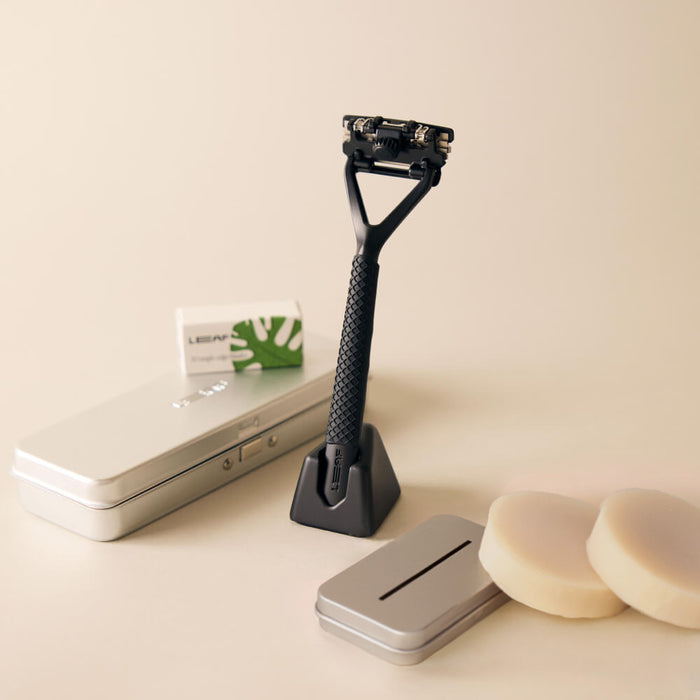 Leaf Super Bundle | Leaf Shave Safety Razor | Triple-Blade Pivot Head